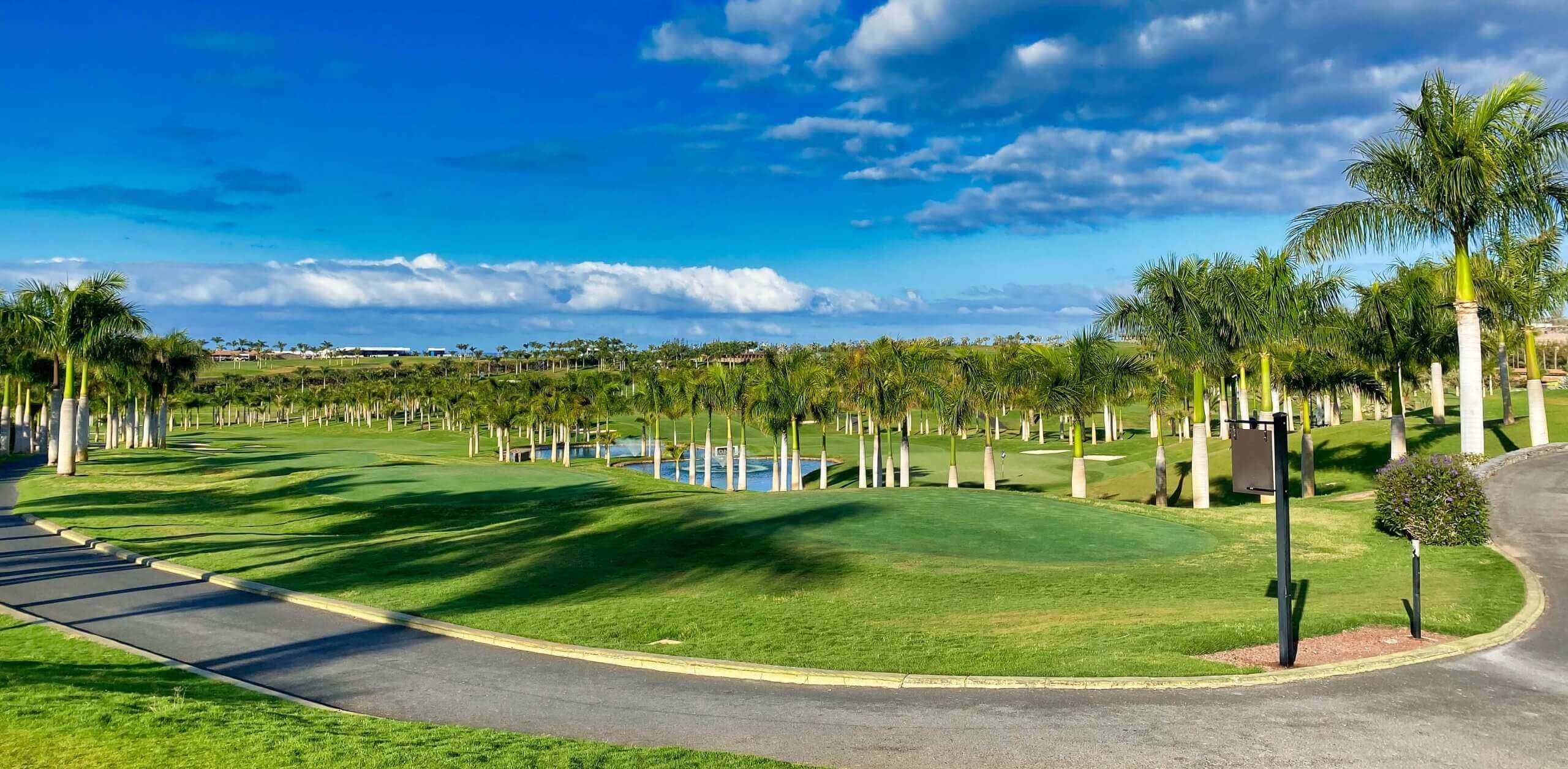 Official Website of Marcel Schneider. European Tour Golf Professional.